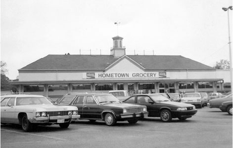 Hometown Grocery • Your Hometown Grocery Store